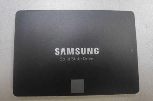 2.5" 250 гб SSD SATA Samsung 870 EVO