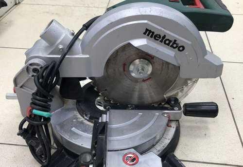 Пила торцовочная Metabo KS 216