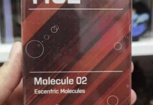Molecule 02 Escentric molecules (M02)