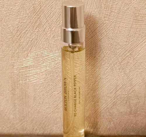 Molton brown re charge black pepper eau de parfum