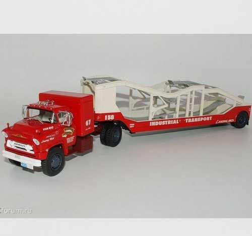 Модель автомобиля Chevrolet 9100 LCF 1:43