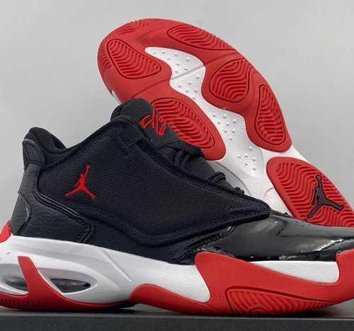 Кроссовки Nike Air Jordan Max Aura 4