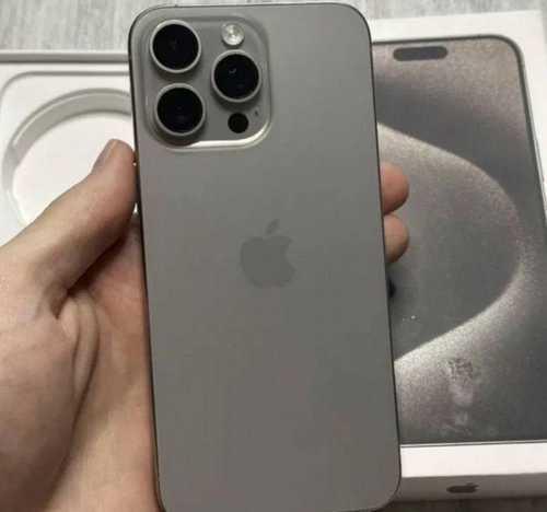 iPhone 15 Pro Max, 256 ГБ