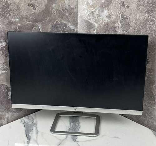 Монитор HP 23.8" 24es silver-black