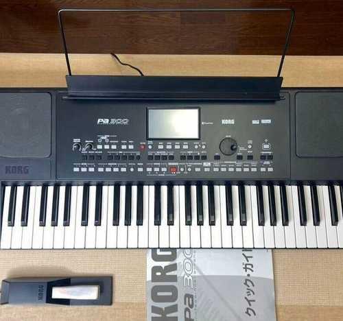 Синтезатор Korg PA 300