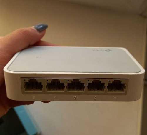 Продам TP-link Switch