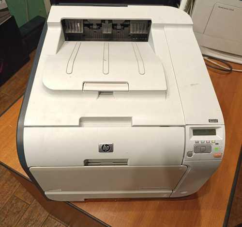 Цветной пинтер Hp color laser Jet CP2025