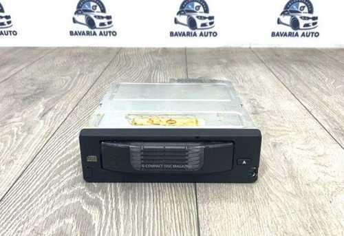 CD-changer Bmw 5 E60/61 N62B44 08.2004