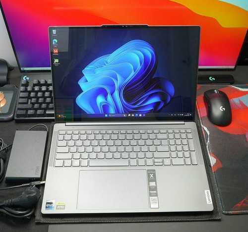 Lenovo Slim Pro 9 RTX 4050 / i9-13905H MiniLed