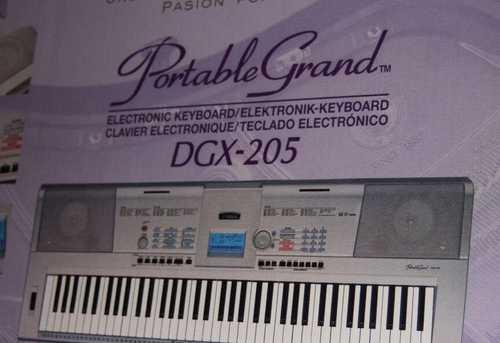 Синтезатор Yamaha DGX-205