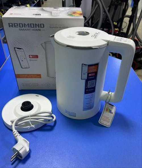 Электрочайник Redmond SkyKettle RK-M216S