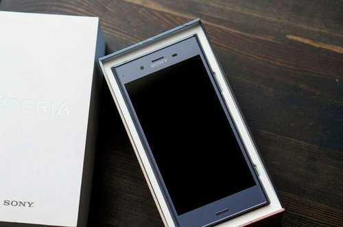 Смартфон Sony Xperia XZ1 (Dual)