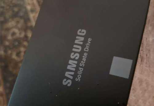 Твердотельный накопитель Samsung evo750 120 gb