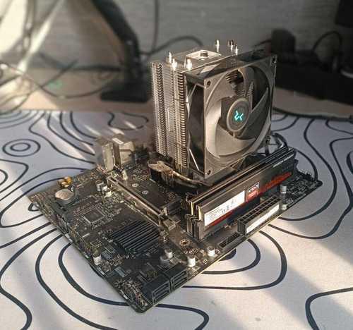 Комплект i3 12100F   Msi H610   Deepcool