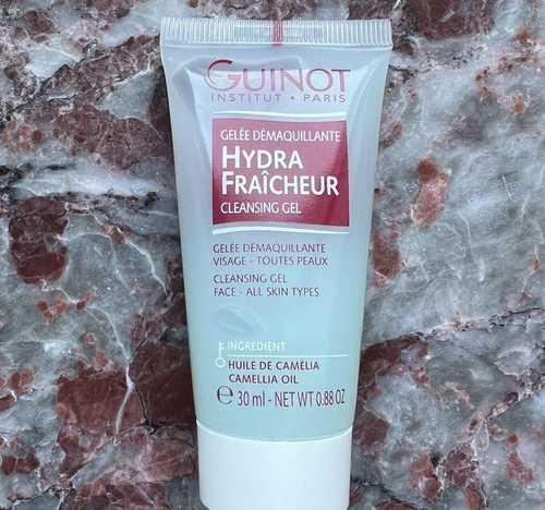 Гель для глубокого очищения лица Guinot Hydra