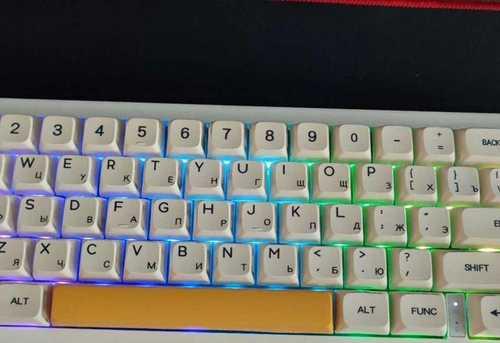 Кастомная клавиатура 65 на базе GMK67