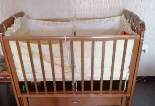 Детская кровать(колыбелька)