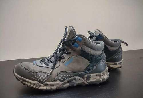 Спортивные ботинки teva размер 36