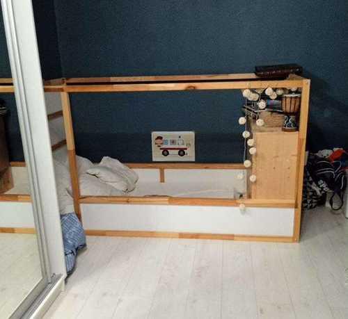 Кровать IKEA kura