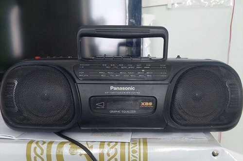 Магнитофон касетный Panasonic