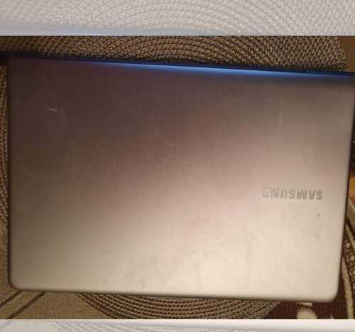 Ноутбук samsung np300v5a