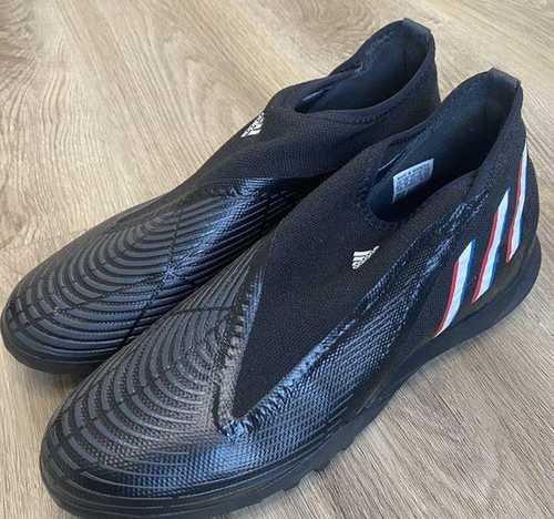 Adidas Predator сороконожки