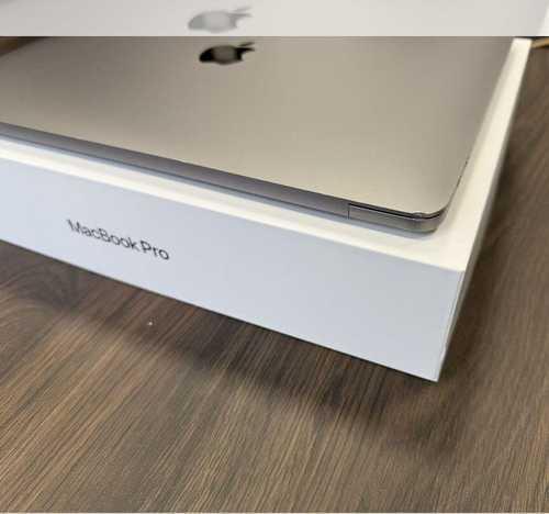 Apple macbook pro 2019