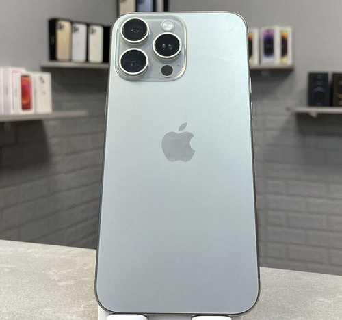 iPhone 15 Pro Max, 256 ГБ