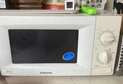 Микроволновая печь Samsung m1618nr