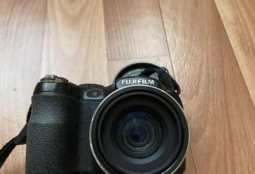 Цифровой фотоаппарат Fujifilm Finepix S1600
