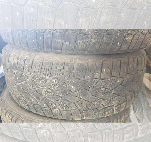 Gislaved NordFrost 100 205/60 R16 96