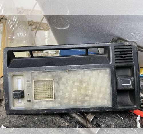 Плафон салона W124
