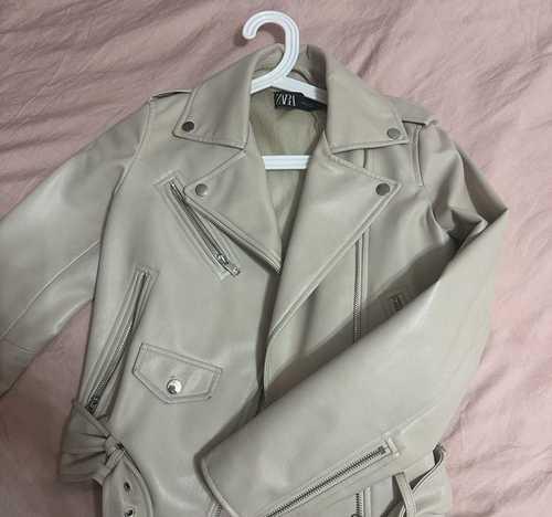 Куртка zara женская 42