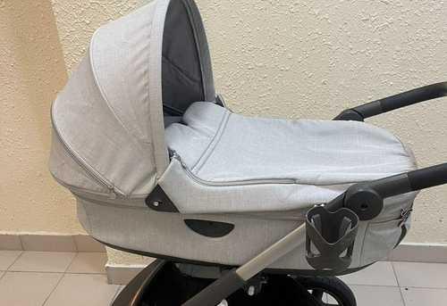 Коляска stokke
