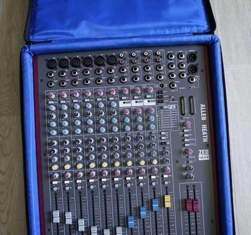 Микшерный пульт allen&heath ZED-12FX (оригинал)