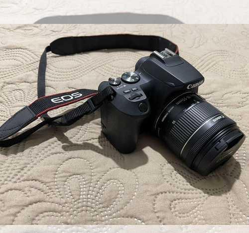 Фотоаппарат canon eos 250d kit