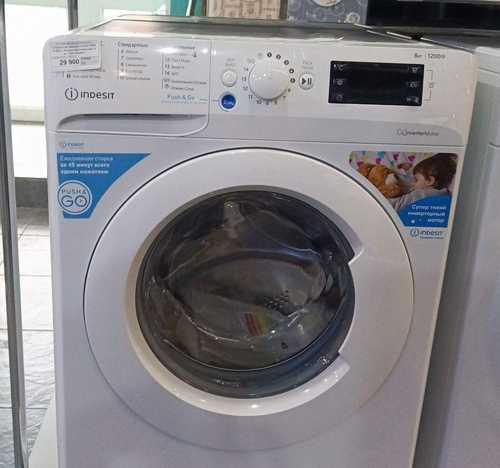 Стиральная машина indesit 8кг. Инвертер