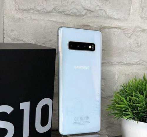 Samsung Galaxy S10, 8/128 ГБ