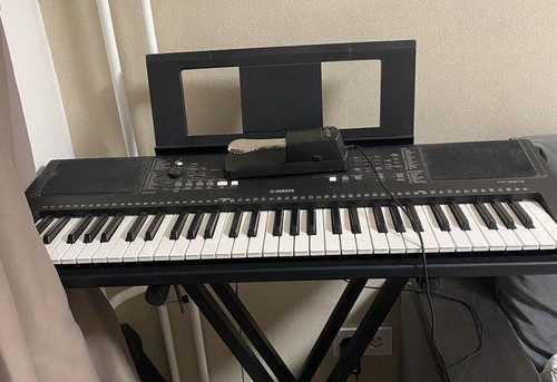 Синтезатор Yamaha psr e373