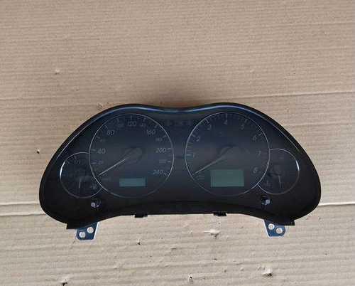 Панель приборов Toyota Avensis 2 T250 2003-2008