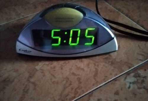 Часы с будильником электрические
