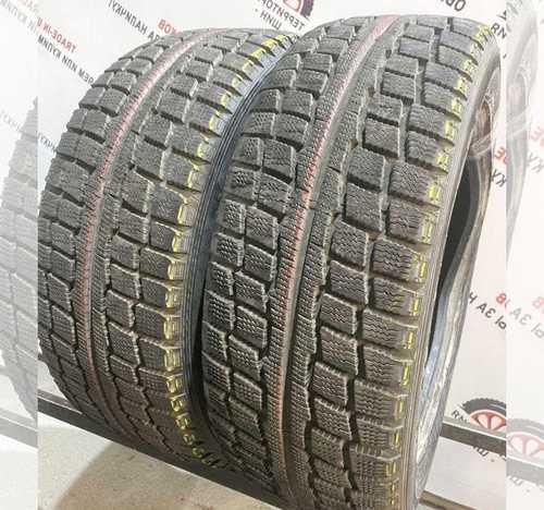 Goodyear UltraGrip Ice Navi Neo 205/55 R16 89M