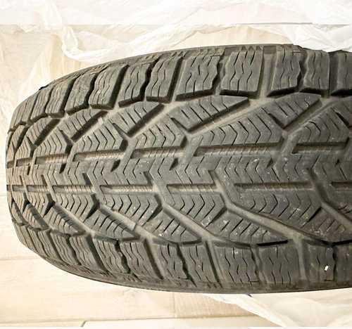 Kormoran Snow 205/55 R16 94H