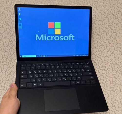 Microsoft Surface 4 i7-1185G7 32gb 1TB 13.5 2K