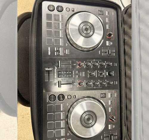 Dj контролер Pioneer DDJ SB3