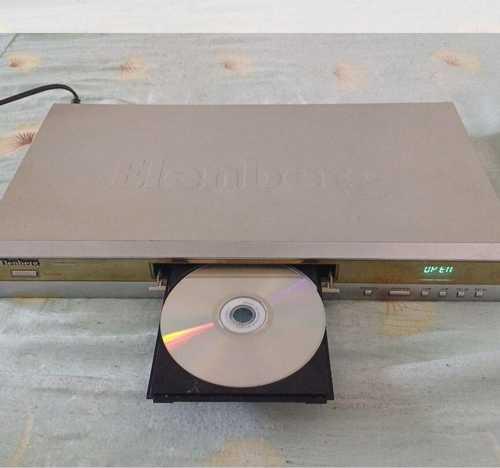 DVD плеер Elenberg dvdp-2405