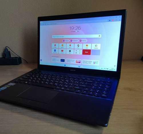 Ноутбук intel core i3\16GB озу\500GB SSD