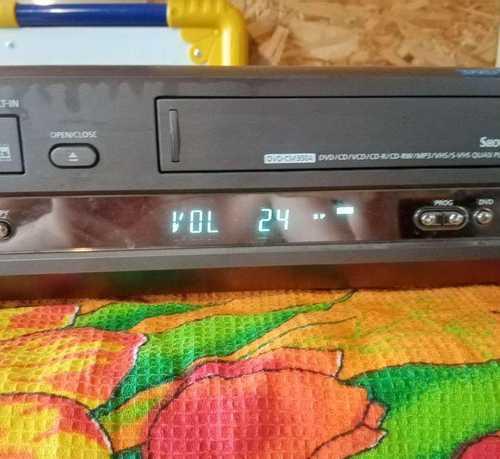 Видеомагнитофон VCR/DVD combo
