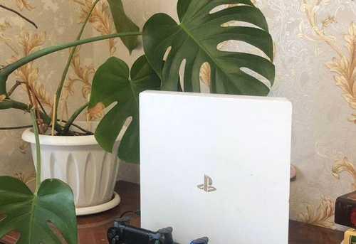 PS 4 PRO 1 TB 110 игр Подставка для зарядки и охл