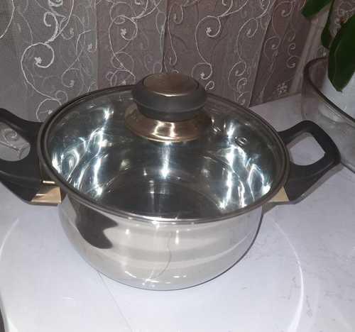 Кастрюля из нержавейки